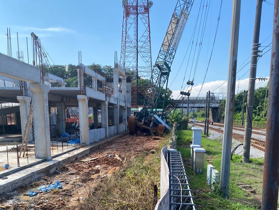 Collapsed crane: Restoration work going on at Rawang station railway ...