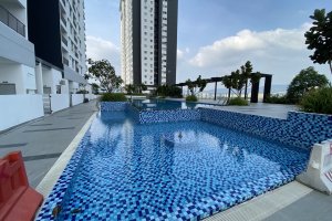 Near LRT New Unit Axis Crown Residence For Sale for Sale @RM440,000 By ...