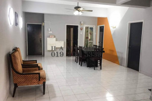 Corner Unit Tiara Duta Condominium Ampang for Sale @RM390,000 By ...