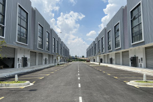 Sunway Subang 2 1/2 Storey Link Factory Kg Subang for Rental @RM9,500 ...