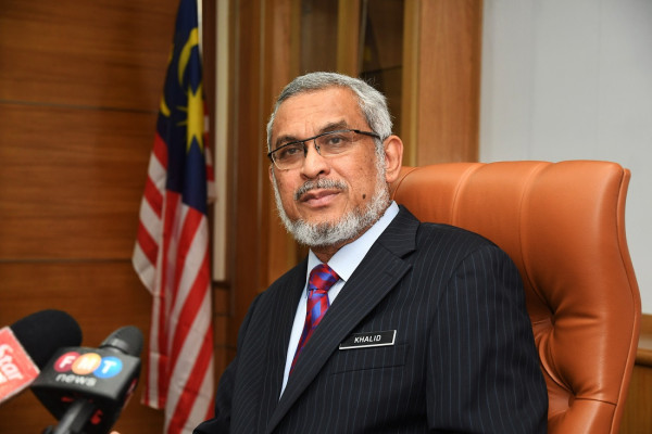 Khalid Samad: The Minister and The Myths | EdgeProp.my