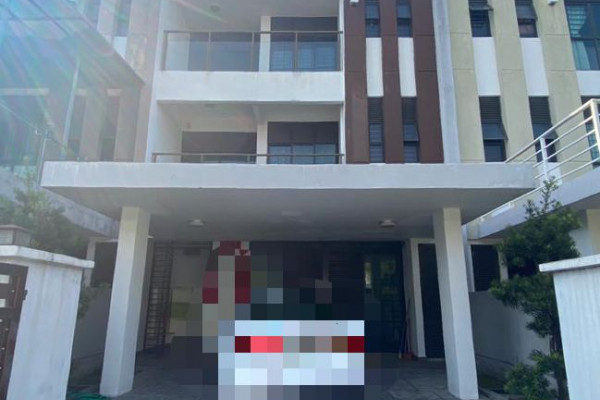 DONE DEAL: Three-storey terrace at USJ Heights, Selangor | EdgeProp.my