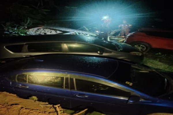 Batang Kali landslide: Twenty teachers of SJKC Mun Choong at campsite ...