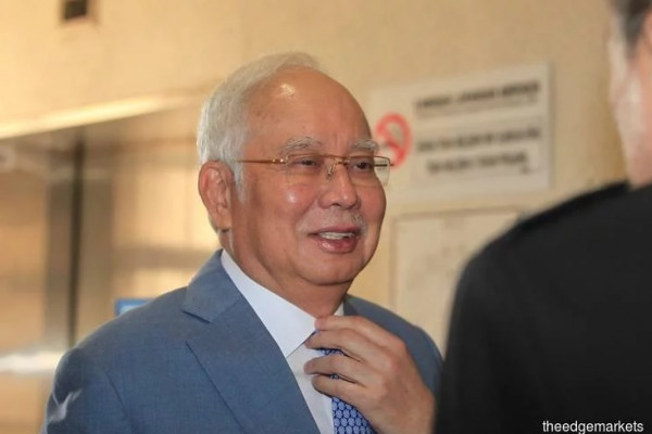 Court to hear Najib's bid to have expert witness examine signature next ...